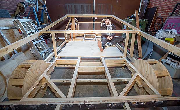 This Hand-Built Wooden Delorean Will Send You Back To The Nostalgia ...