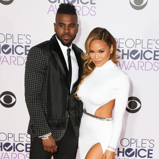 Jason Derulo And Daphne Joy Split Its The Vibe