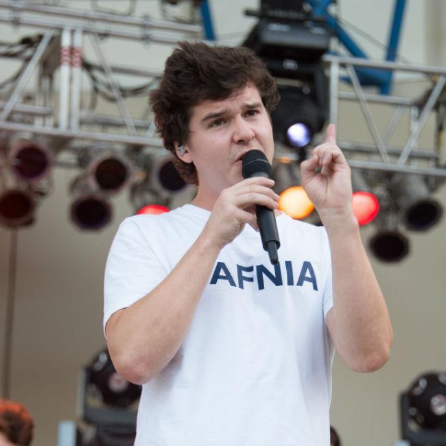 Lukas Graham Forchhammer to become dad - Its The Vibe