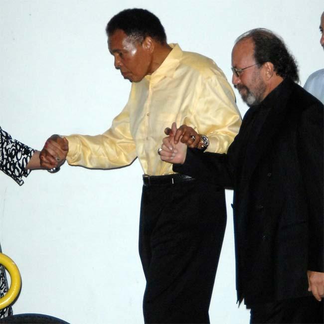 Muhammad Ali told he had 10 years to live after Parkinson's diagnosis ...