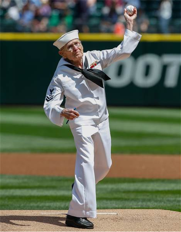 92-Year-Old War Veteran Throws Some Heat During Memorial Day First ...