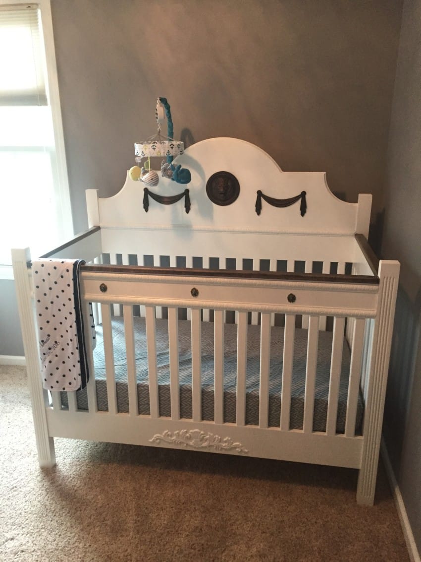 Awesome Dad Hand-Builds Amazing Crib For His Newborn Baby - Its The Vibe