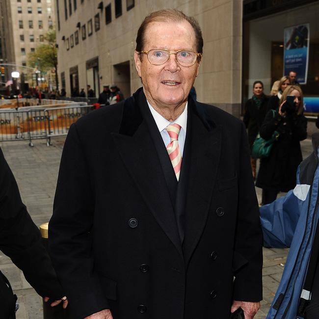 Roger Moore 'devoted' to late stepdaughter - Its The Vibe