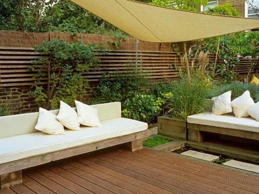 Easy Ways to Create Shade in Your Backyard - Your Daily Dish