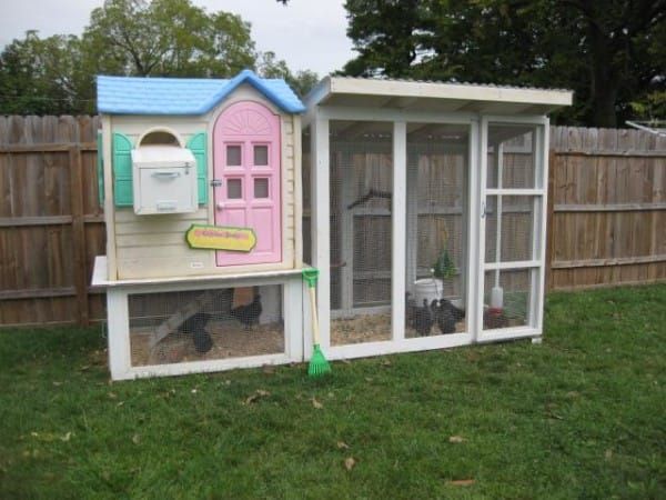 This Old Piece Of Furniture Now Serves as an Adorable Home for Chickens ...