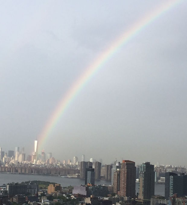 Photographer Captures Stunning Freedom Tower Photo on Eve of 9/11 ...