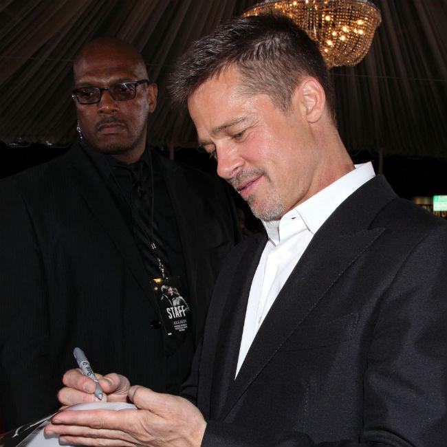 Brad Pitt thanks fans - Its The Vibe