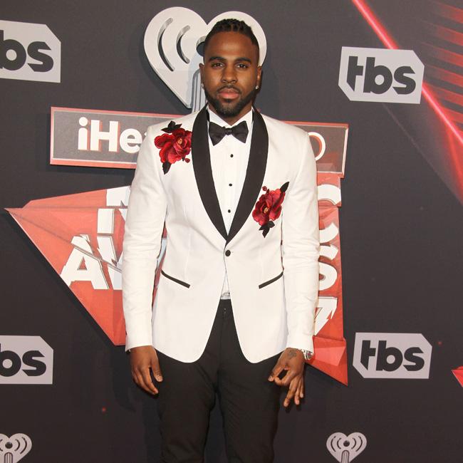 Jason Derulo is dating a mystery woman - Its The Vibe