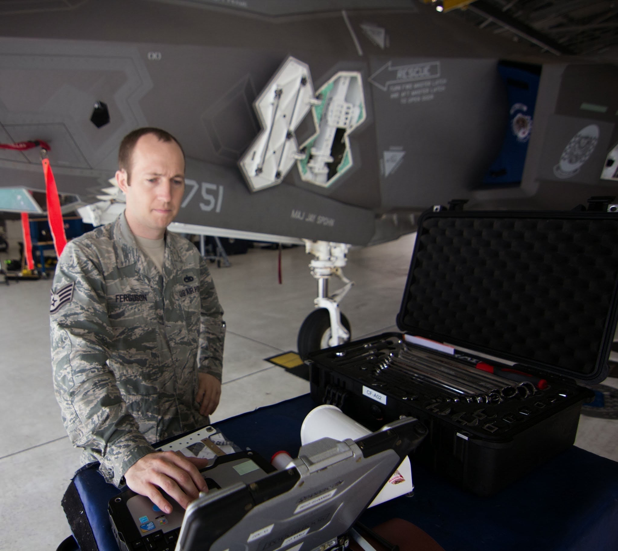 Lockheed Martin Delivers New Capabilities for F-35 Logistics System ...