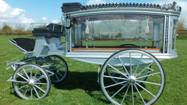 20 Amazing Victorian Age Hearses for Any Funeral