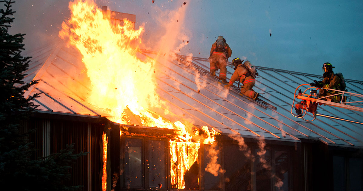 Bad Electrical Mistakes You’re Making Could Burn Down Your House