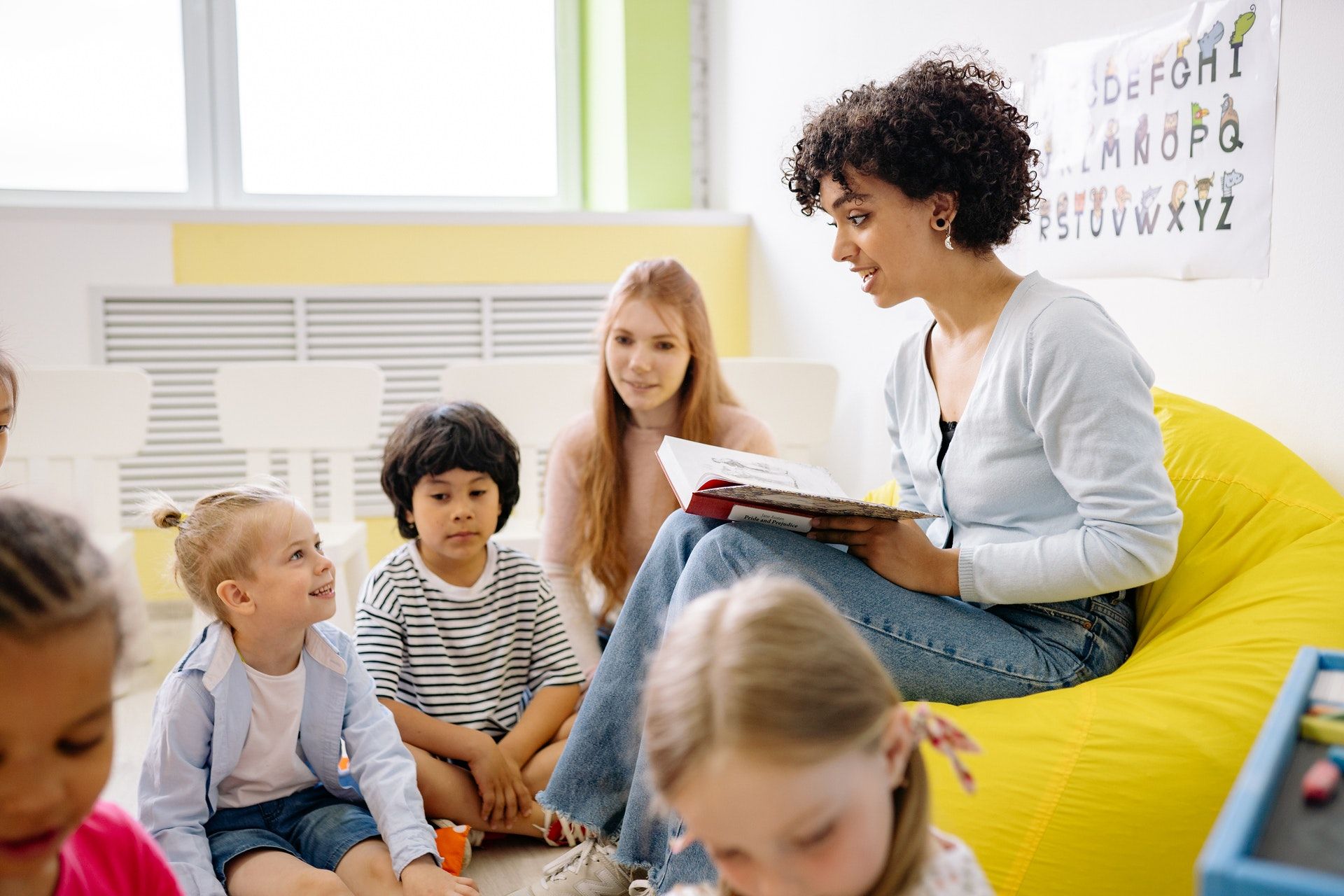 Ways You Can Inspire Your Child To Read YourBump ways-you-can-inspire-your-child-to-read-yourbump