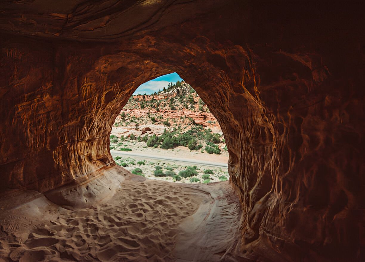 Kanab Sand Caves - How to Reach and What to Explore