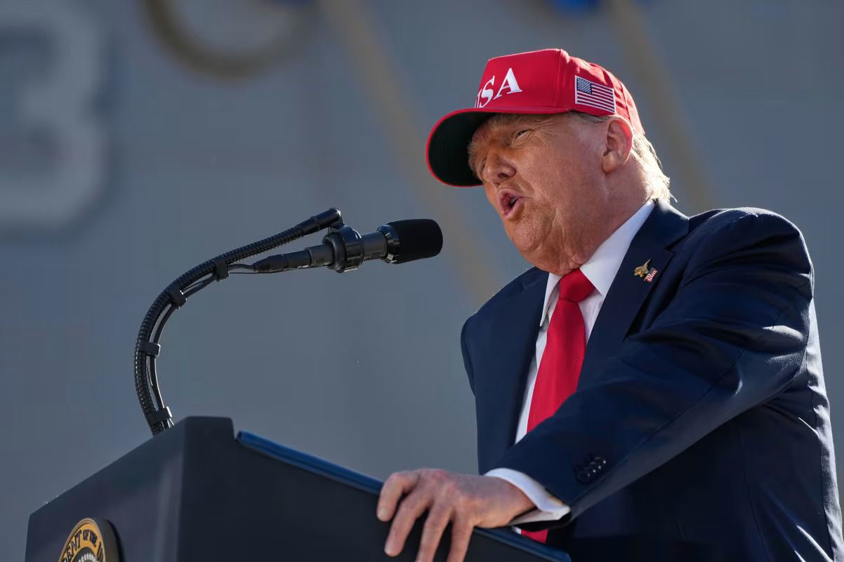 Trump Tells Navy Sailors Not to Worry About Pay Amid Government ...